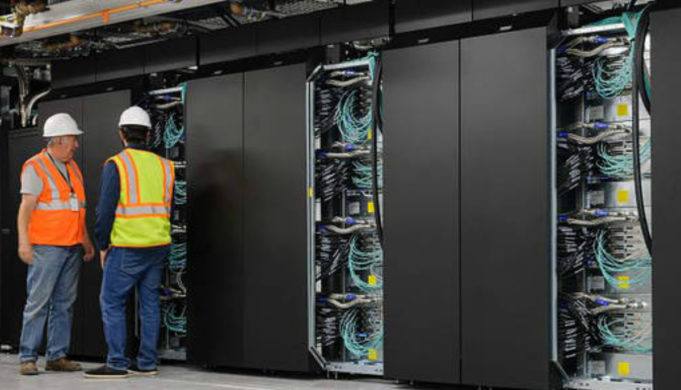 NASA's New Energy-Saving Supercomputer Will Reduce Cost Of Moon Landings