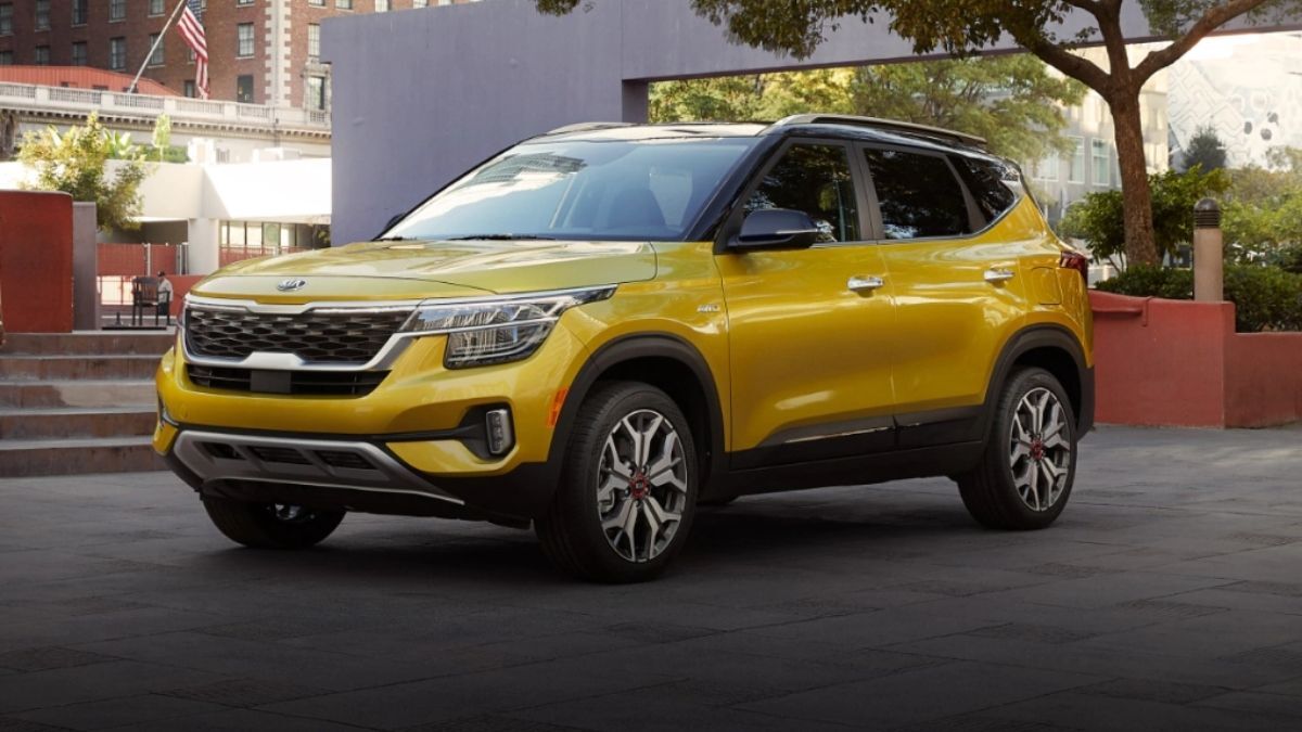 8 Best Cars Under 15 Lakhs In India 2021 Sedans Compact SUVs More