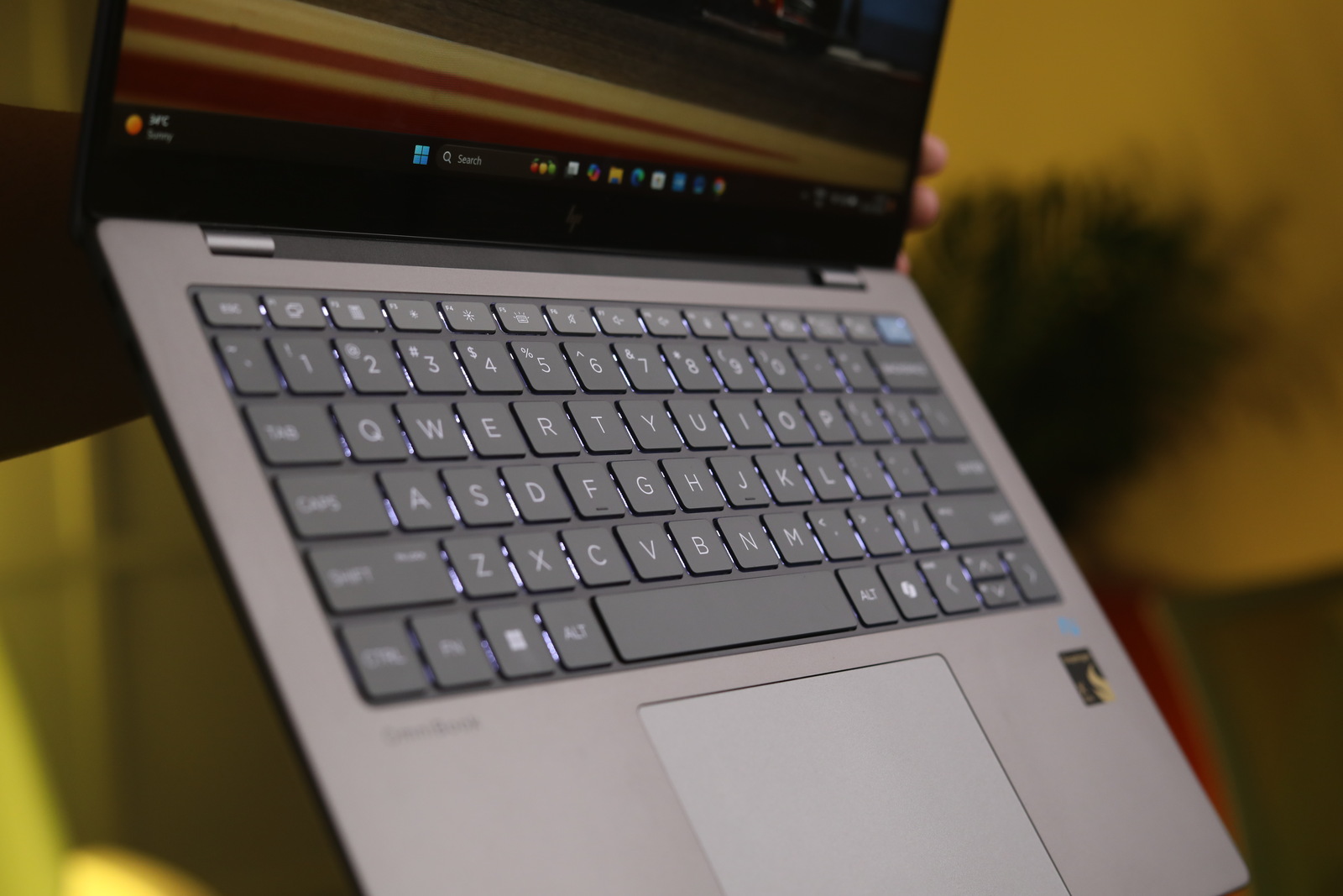 „HP OmniBook X“ apžvalga: tai tobula, kol to nėra - Programistai.lt